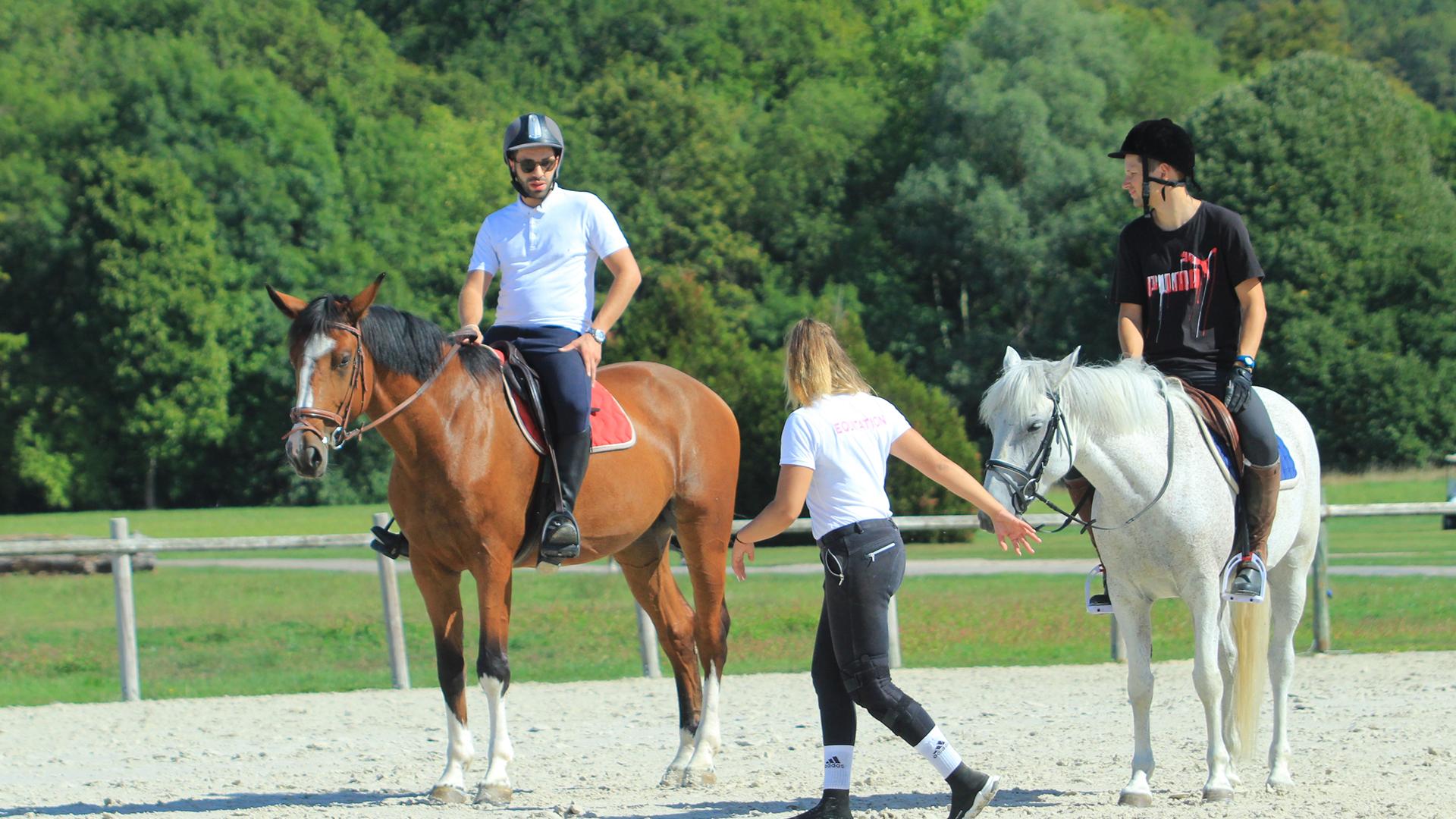 Try out a horseback ride | Destination Vittel